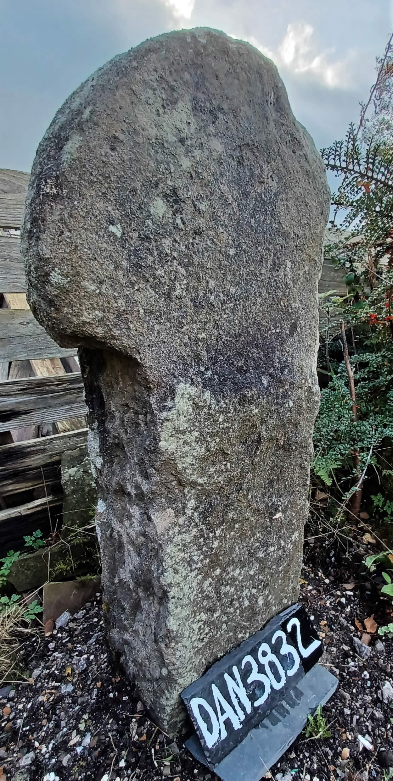 DAN 3832 - Standing Stones For Sale